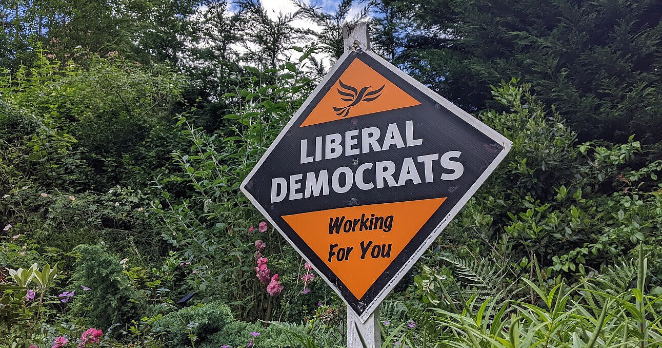 Put up a poster - Waverley Liberal Democrats